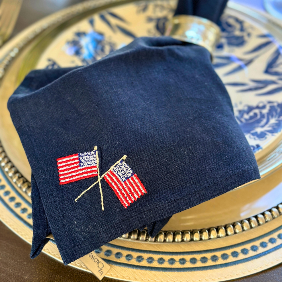 American Flag Embroidered Linen Napkins | Patriotic Napkin Set | Arte ...